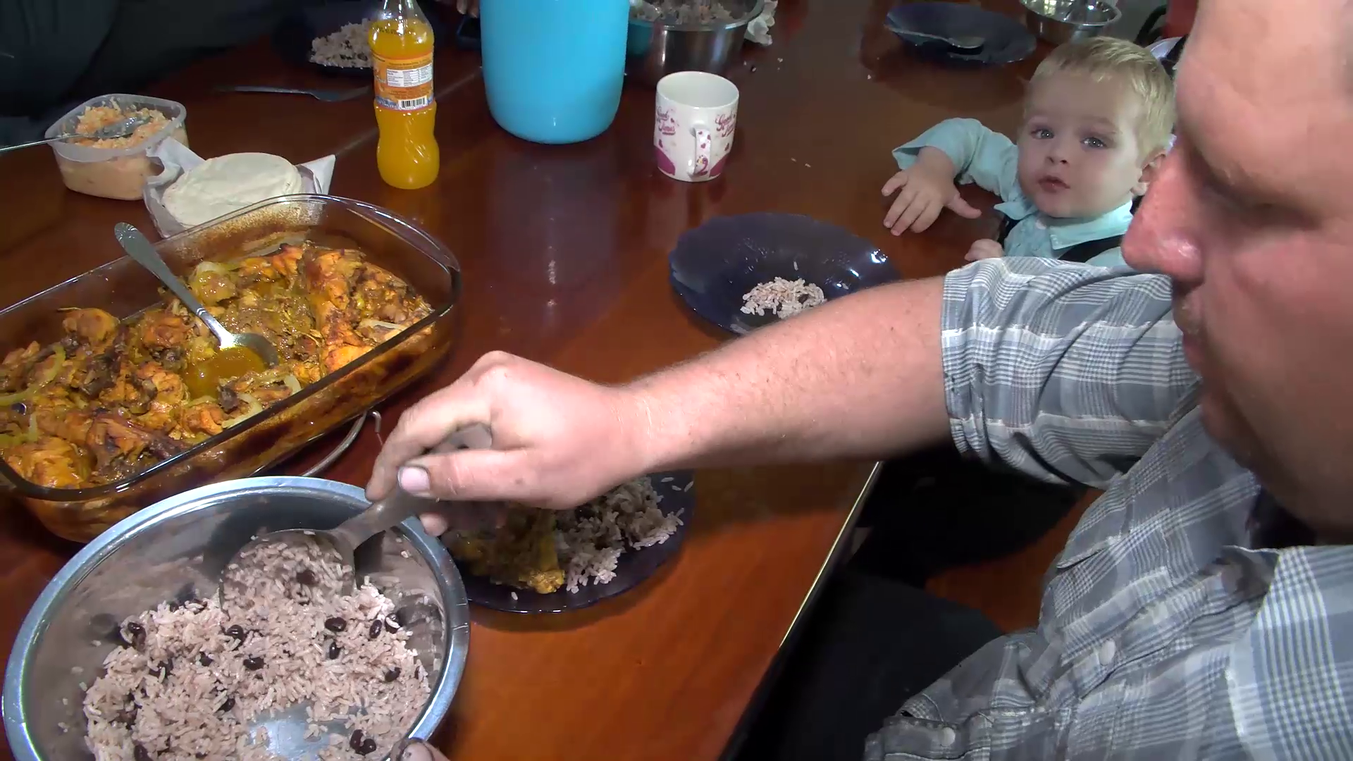A Visit with a Mennonite Family in Shipyard Village | Greater Belize Media
