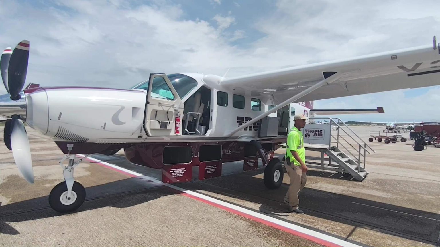 Tropic Air Welcomes Three New Planes to Belize | Greater Belize Media