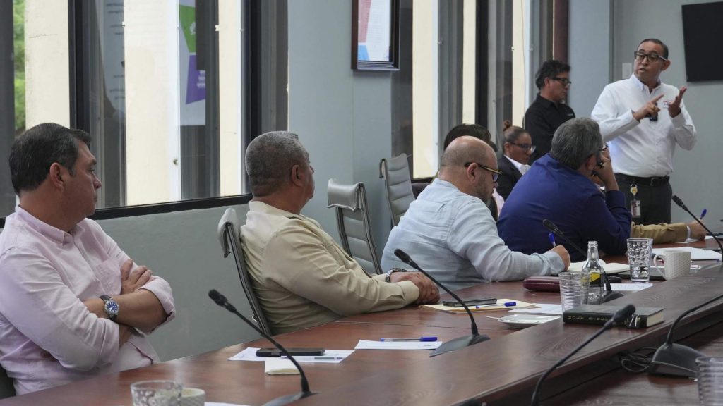 Belizeans “Own BTL,” Espat Calls for Consultation | Greater Belize Media